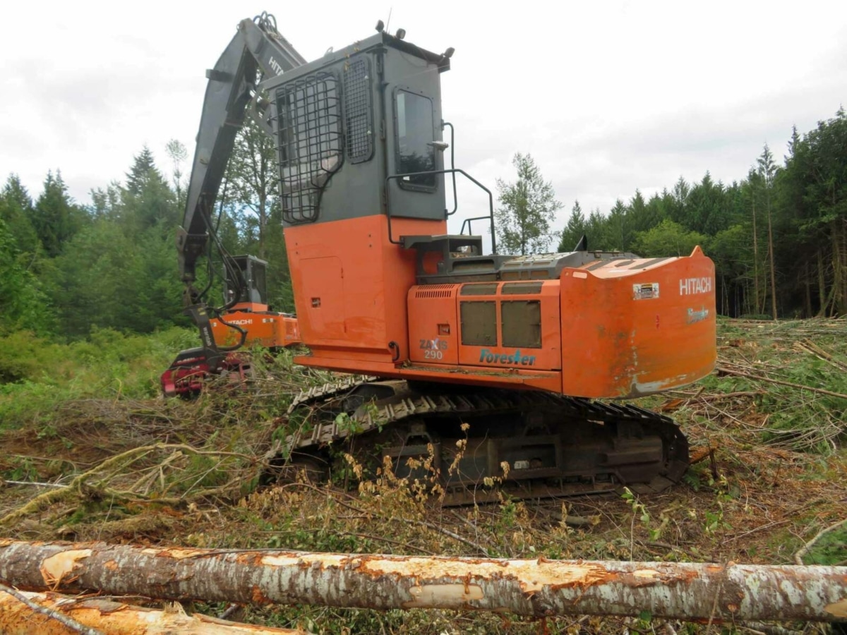 2011 Hitachi ZX290F-3 Processor - Forestech Equipment Ltd.