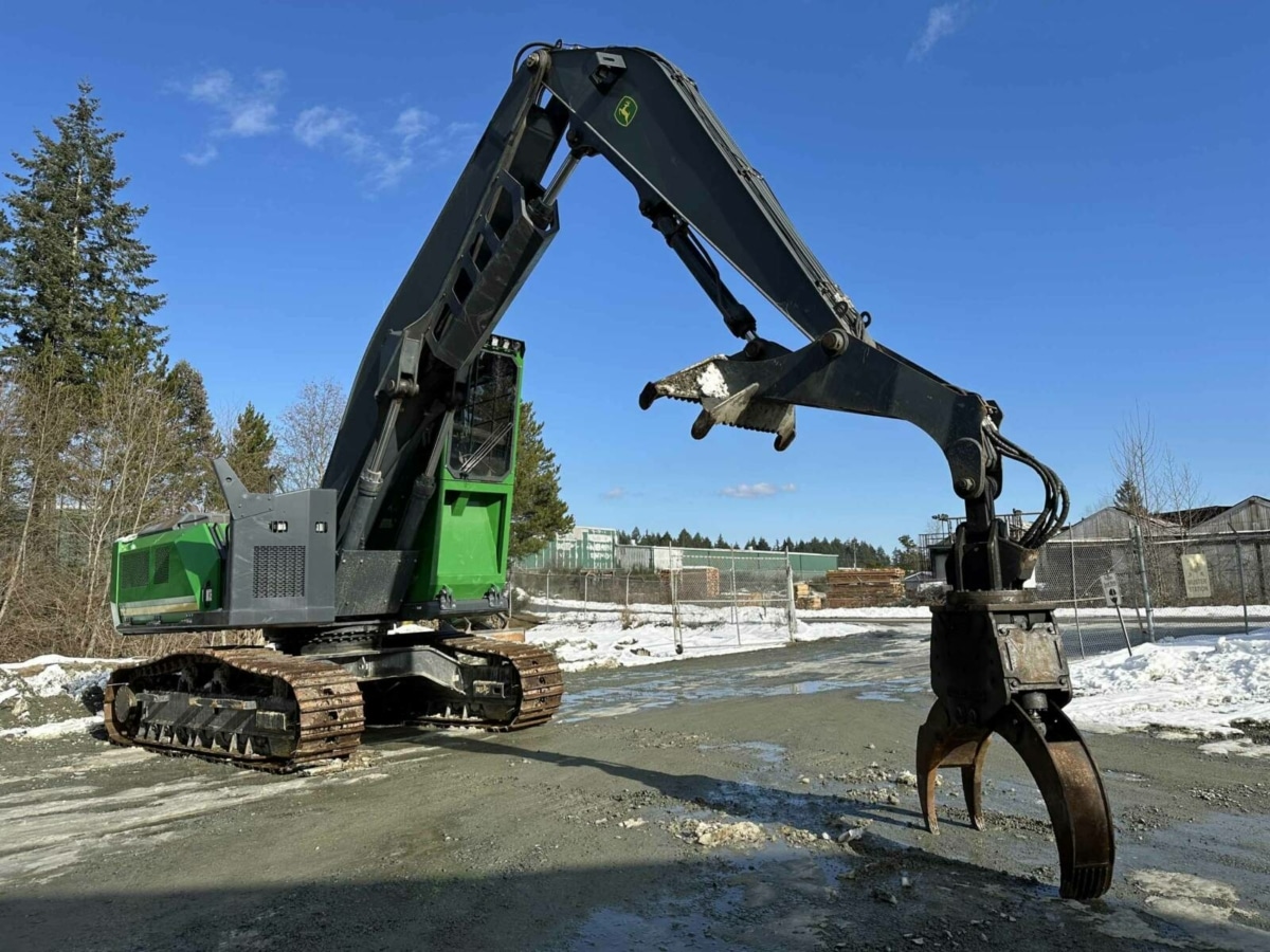 2017 John Deere 3756G Heel Boom Log Loader - Forestech Equipment Ltd.