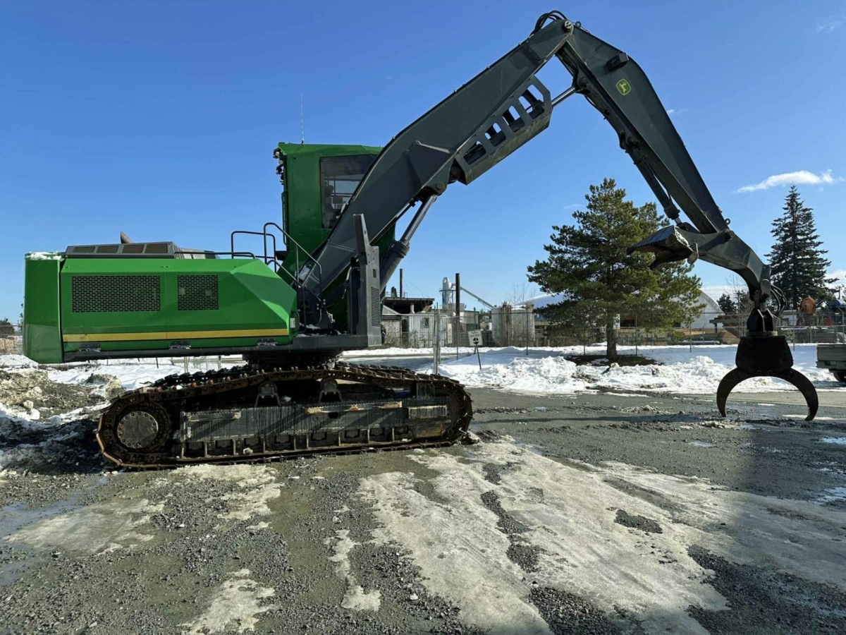 2017 John Deere 3756G Heel Boom Log Loader - Forestech Equipment Ltd.